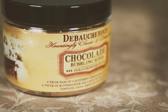 Chocolade Bubbling Scrub – Debaucherous Alchemy LLC